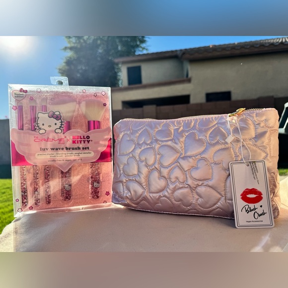 Hello Kitty | Makeup | The Creme Shop Hello Kitty Luv Wave Limited Edition Brush Set Bundle ...